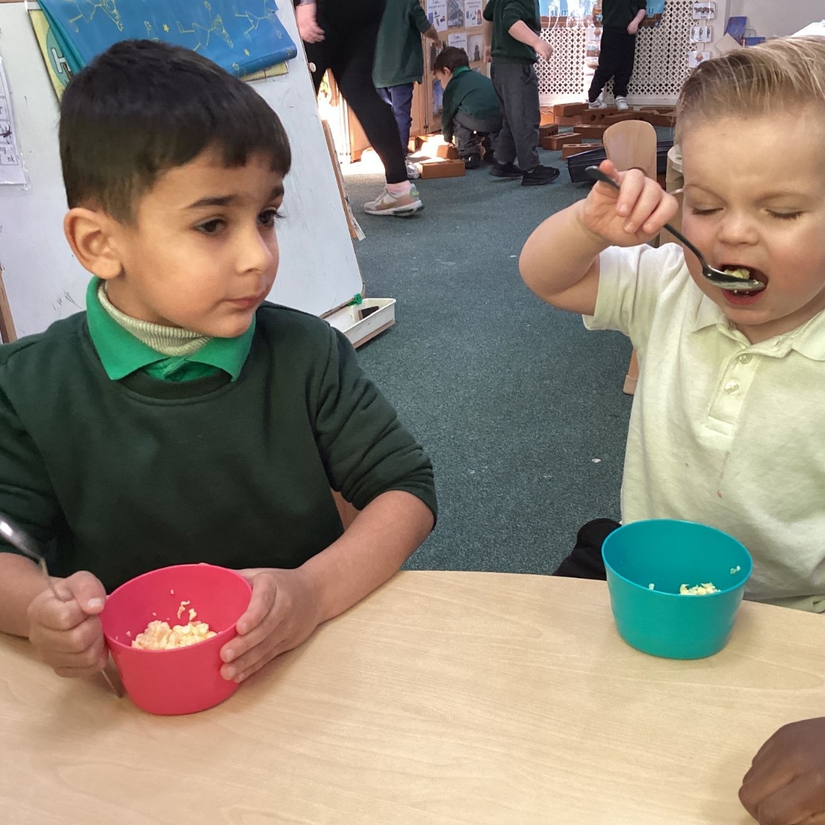 Hawthorn Primary School - Item Not Available